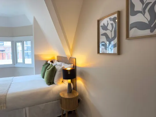 Comfortable Family Room With Double & Single Bed - Bournemouth