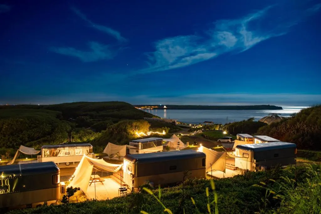 Bay Hill Camping Area - 高雄市