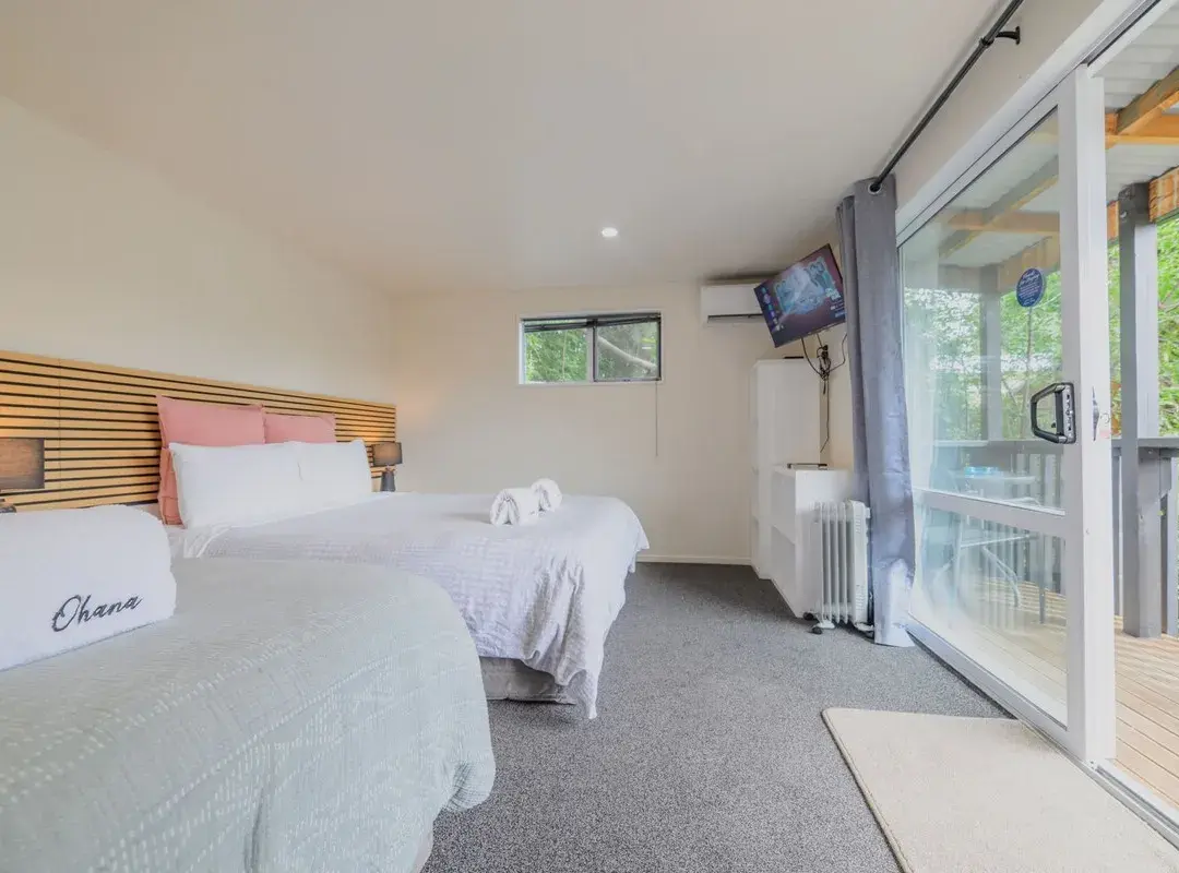 Eclipse Suite For 3 - Parking, Kitchen - Lake Tekapo