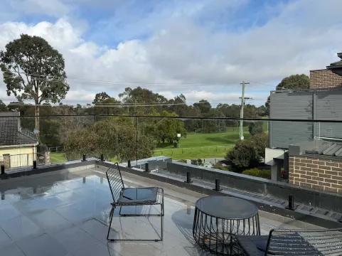Prestige 4-bed Luxury Home In Ashburton - Melbourne