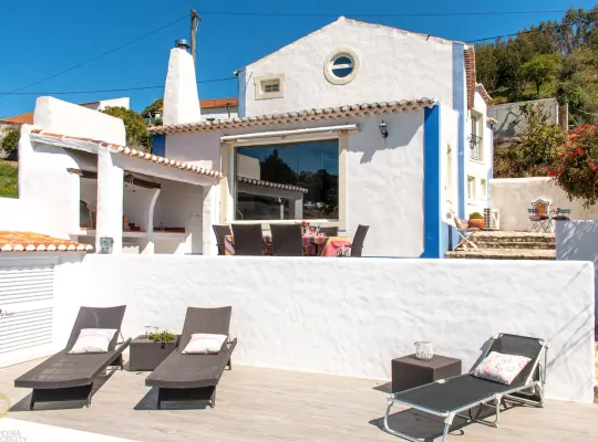 Window To The Valley - Mafra
