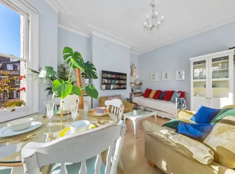 Bright & Spacious Hampstead 2bed - London