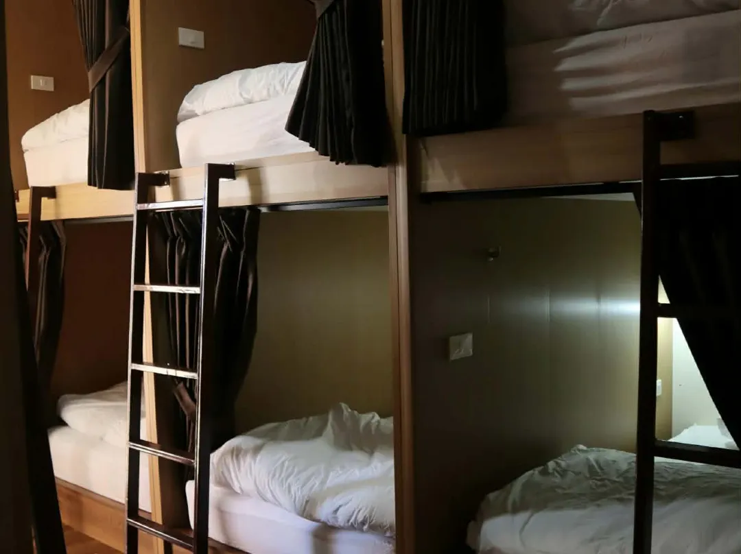 Hom's Hostel - 普吉府