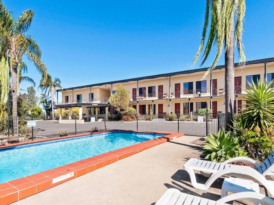 Country Plaza Taree - Taree