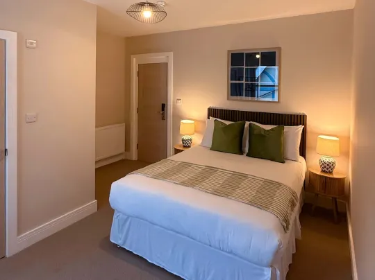 Cozy Double Room At The Shore - Bournemouth