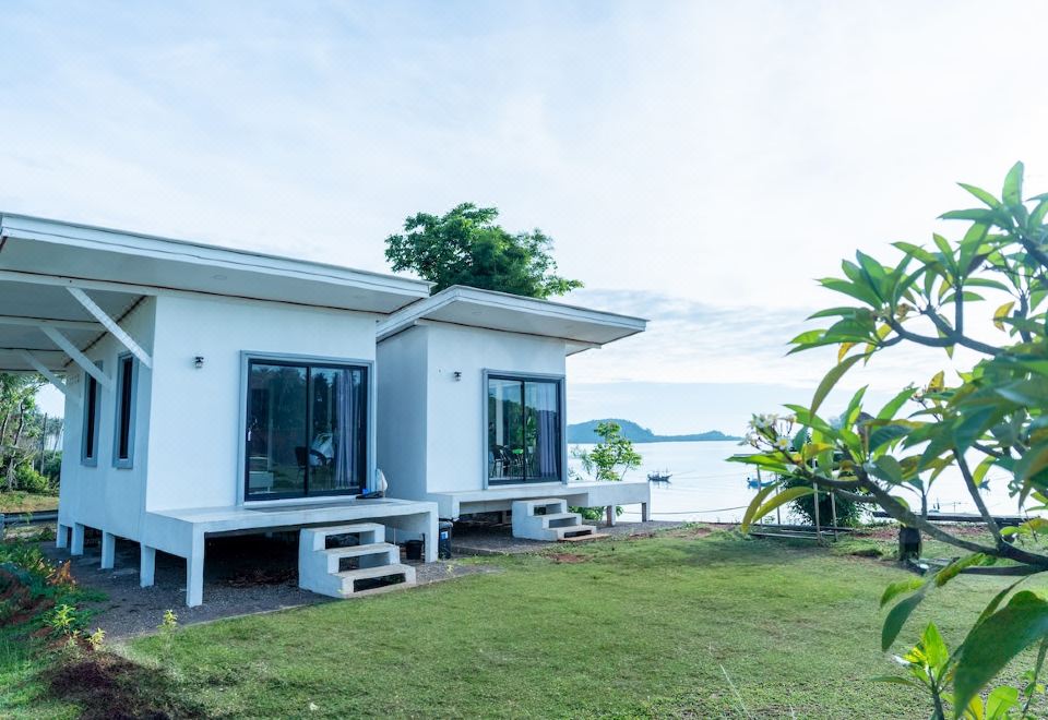 Room in front of Sunset Beach : Avis, Tarifs & Photos 2026 | Trip.com