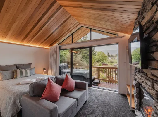 Little Nest - Hot Tub Under The Galaxy - Lake Tekapo