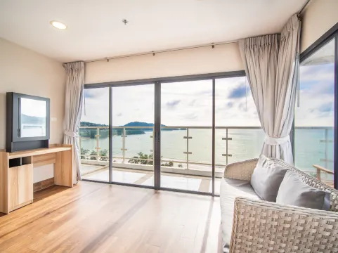 Patong Tower Superior Seaview 4br210 - Patong Beach