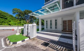 La Ferringhi Villa Penang by Sama Sama Homes, Batu Ferringhi - 2025 ...