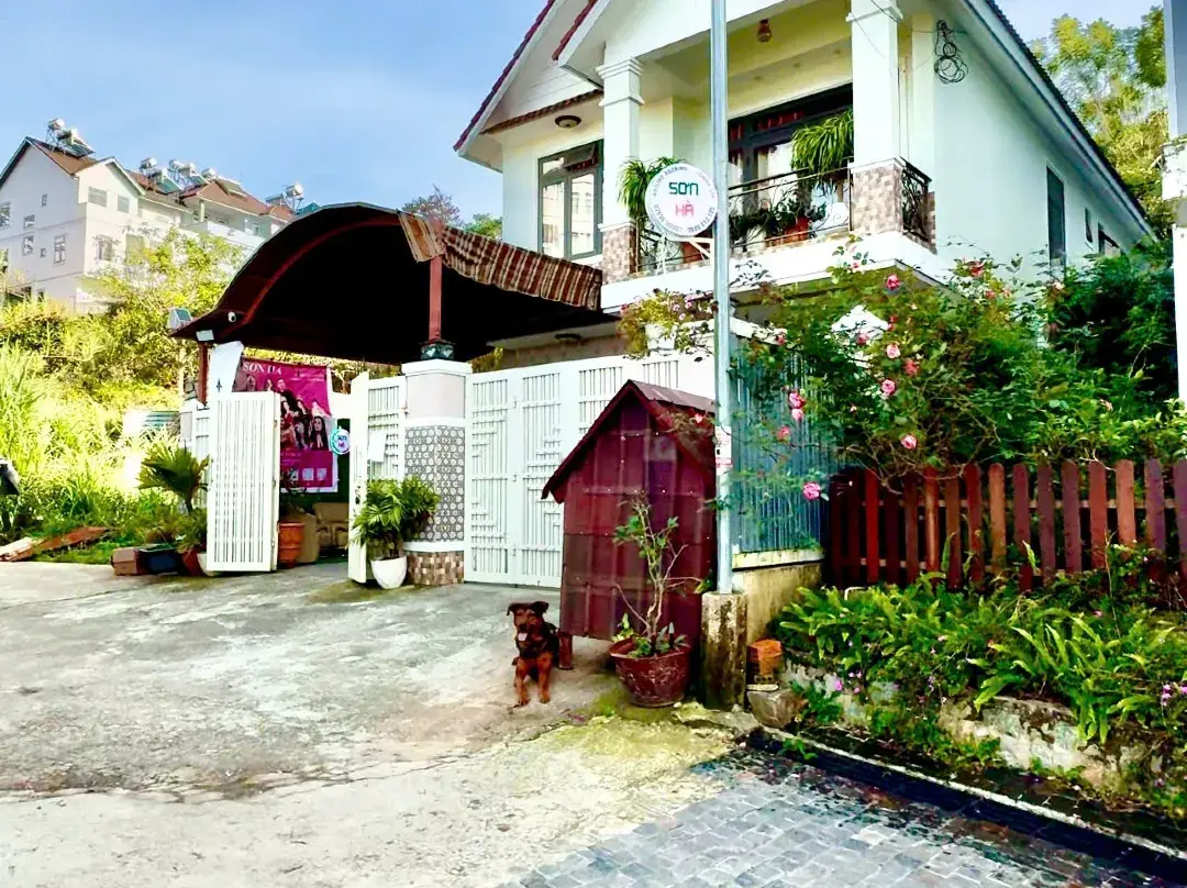 Homestay Son Ha Jonny Vin Dalat - 大叻市