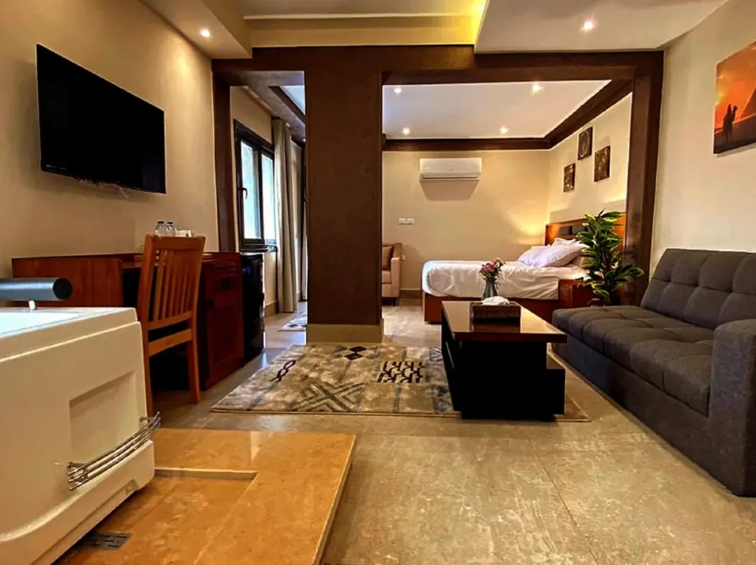 Zahira Pyramids View - Ägypten