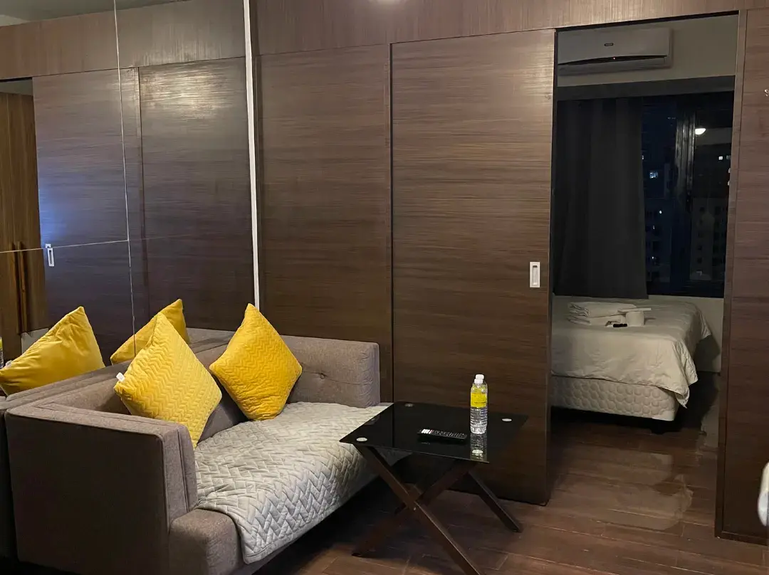 Destina @Air Residences, Makati, Metromanila. - Manila
