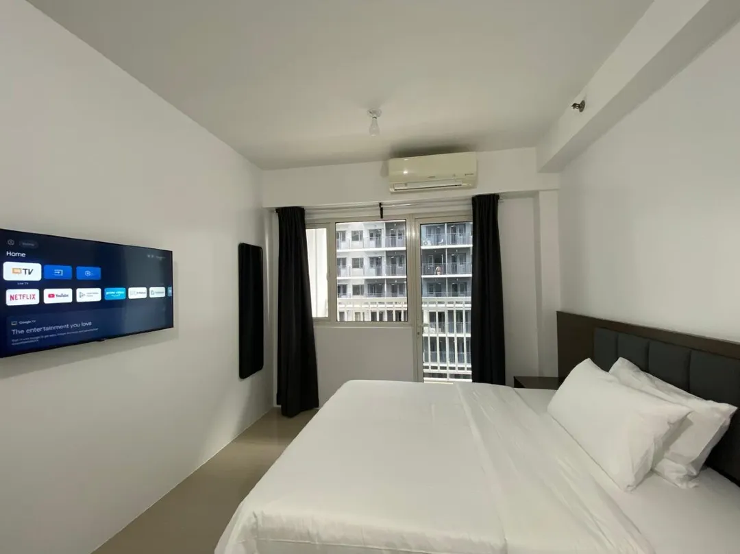 Shore - Spacious Room With Balcony 52d - Parañaque