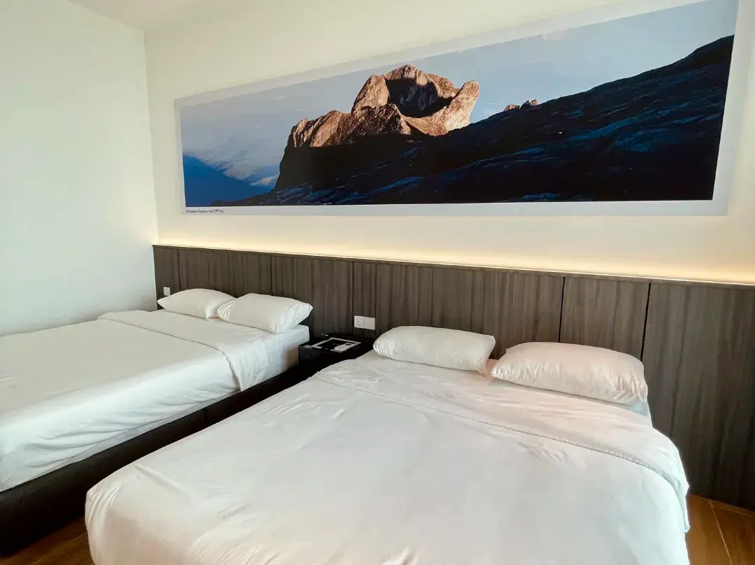 Bay Suites With Sea View Balcony 2 Bedrooms And 2 Bathrooms - Kota Kinabalu