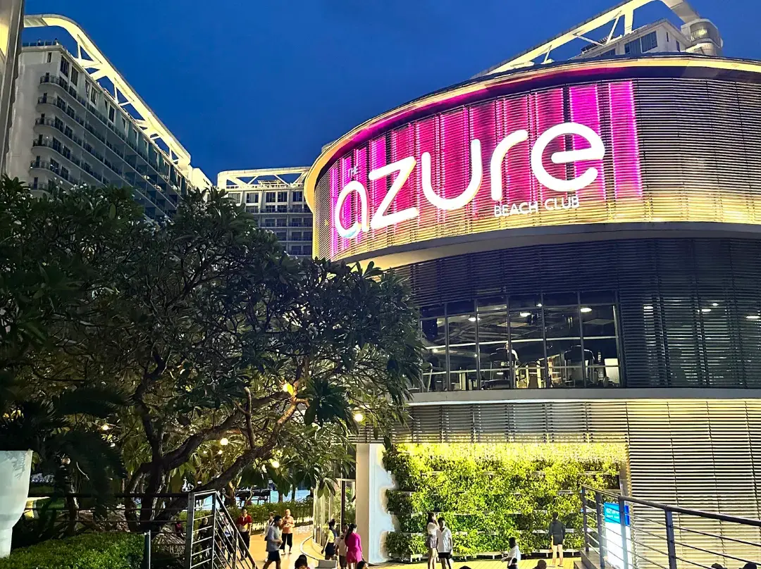 We Vibe, Azure Urban Resort Residences With Man-made Beach - Parañaque
