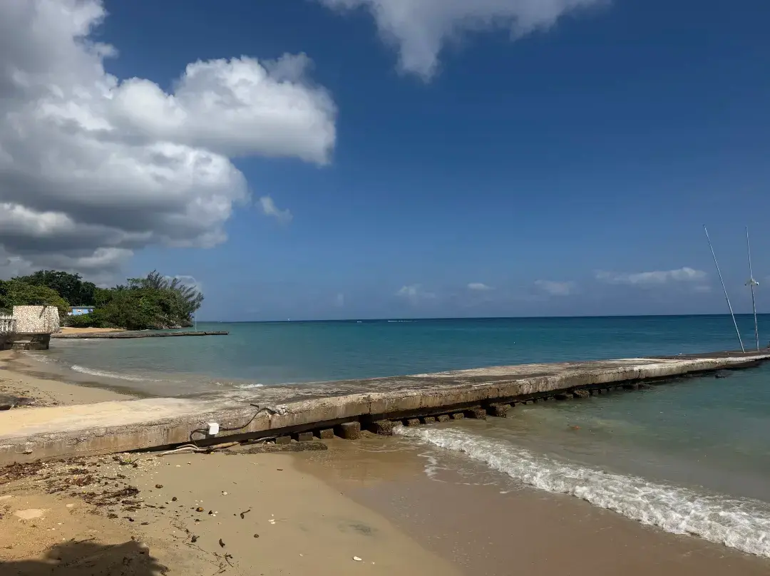 Shaw Park Beach Hotel At Sunny Beach Inn - Ocho Rios