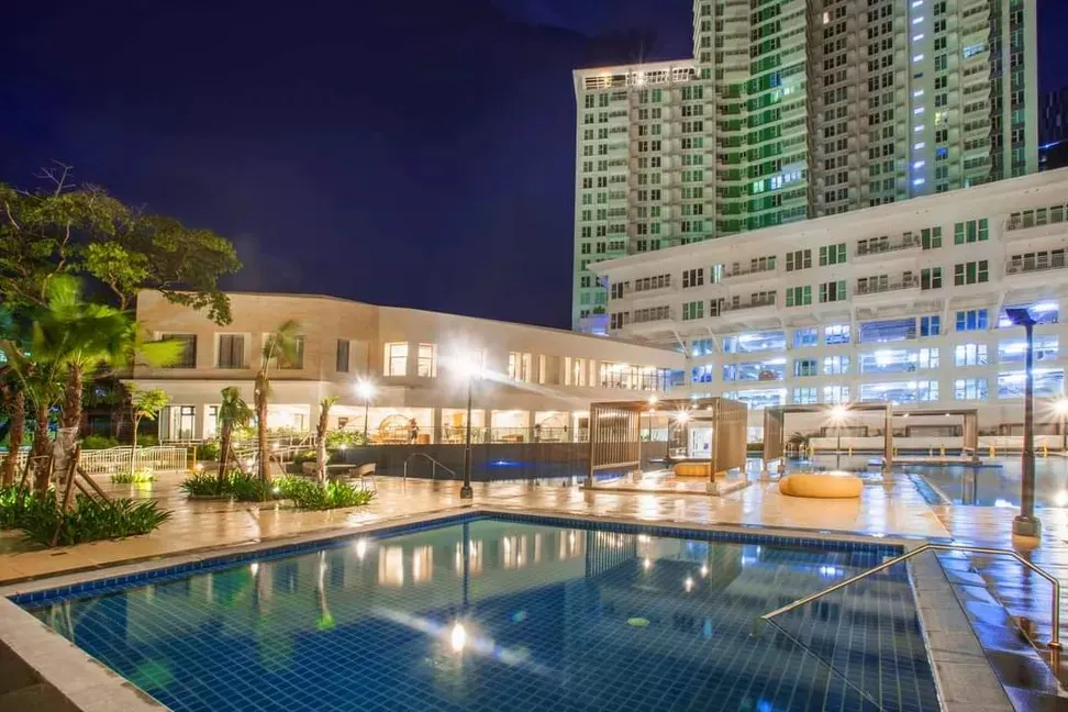 New Minimalist Condo At Cebu I.t. Park Avida Riala - Cebu City