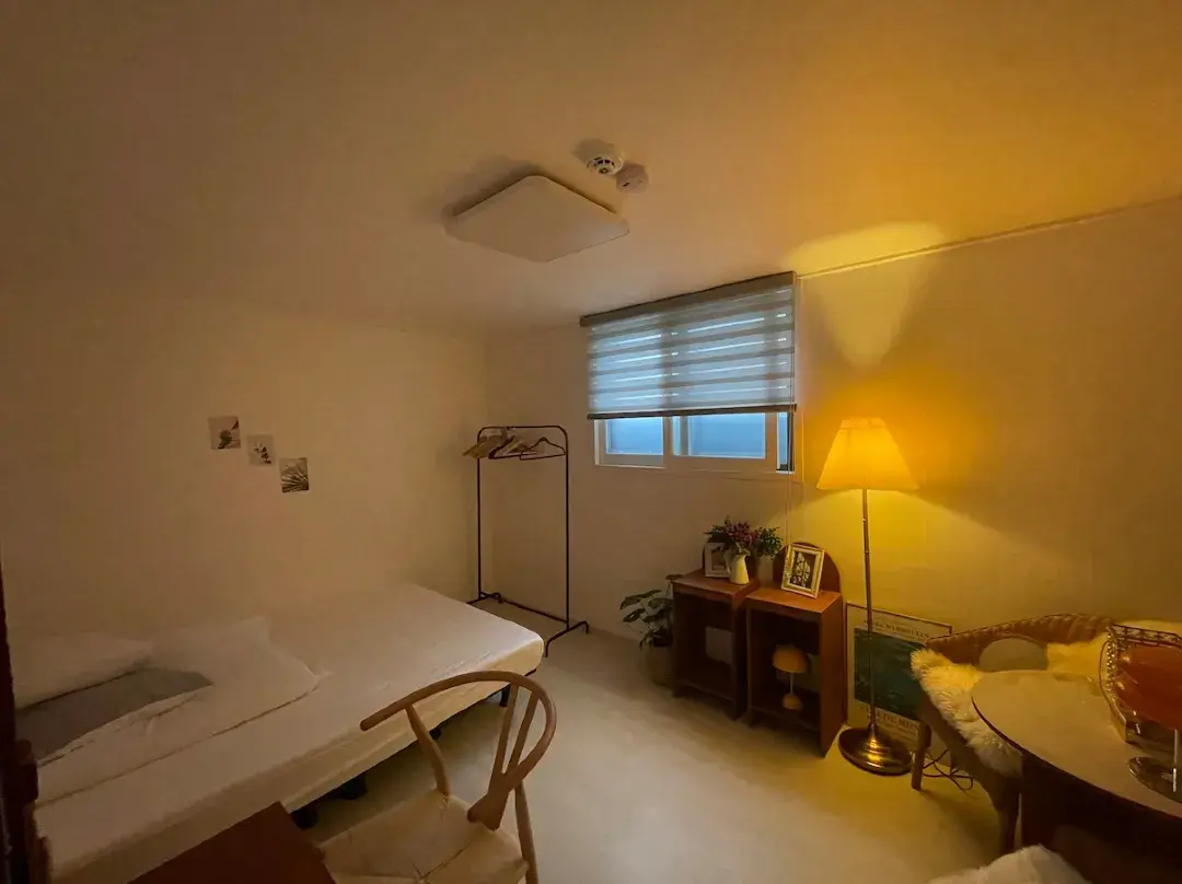 Seoul National University/hongdae/gangnam/6 People 3 Beds/private Parking/two Rooms/netflix/dryer - Seoul