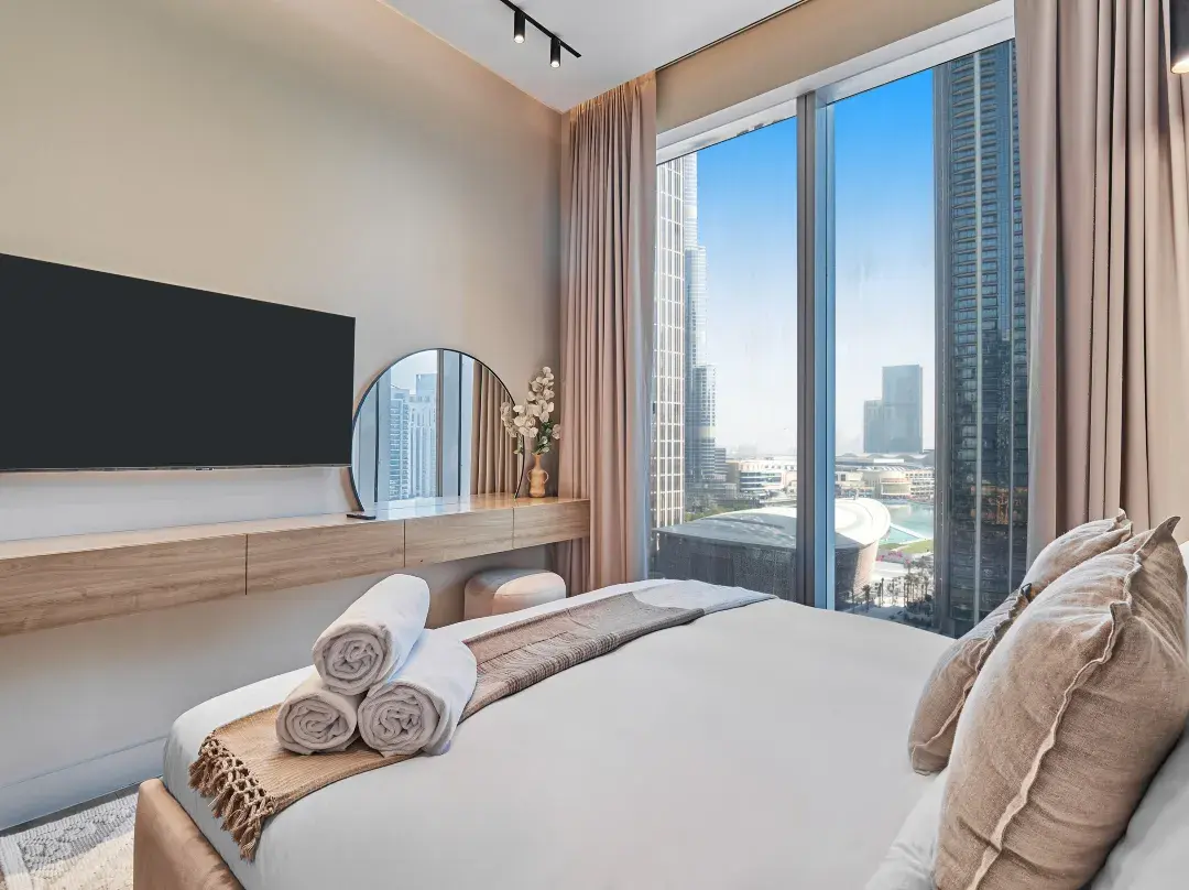 Bnbme | Forte 2 | 3br + Maid Room - Dubai