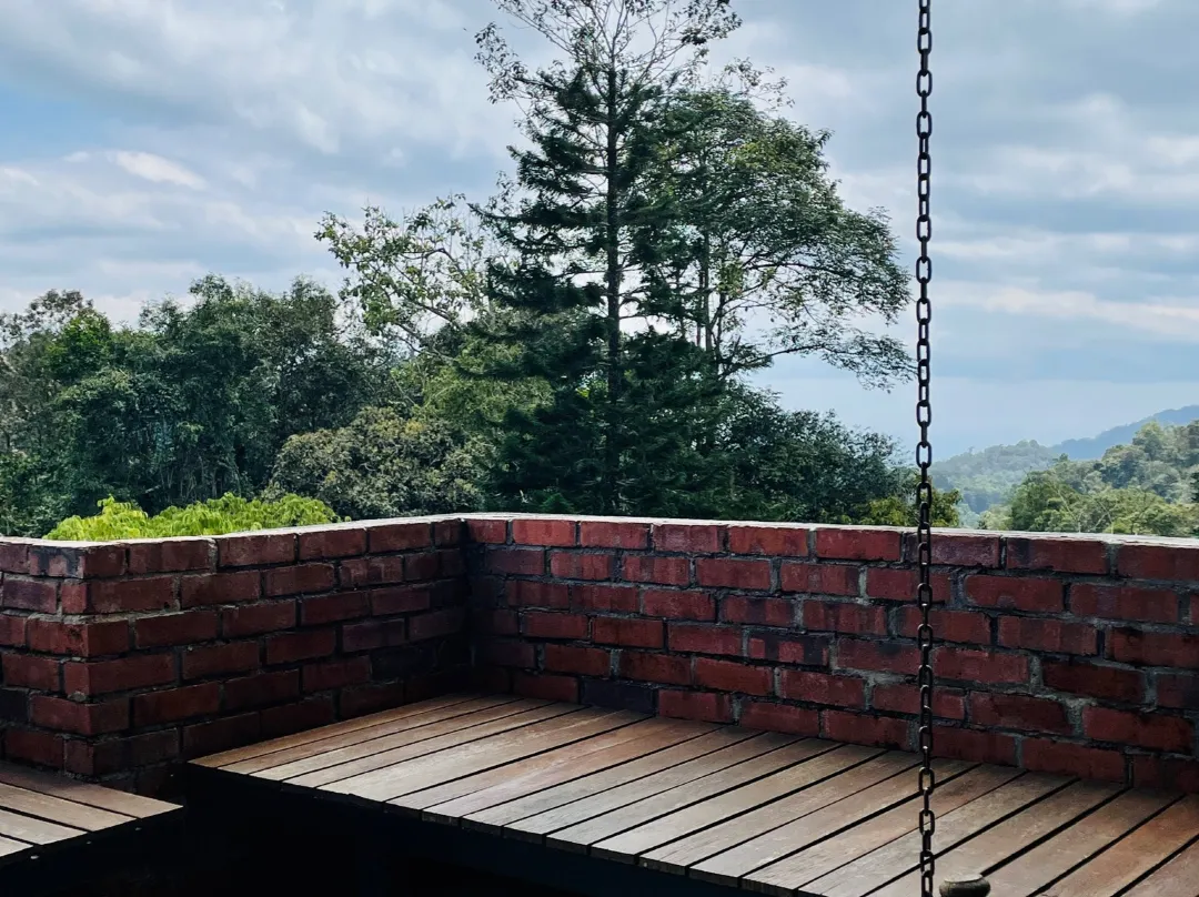 Colonie 1232 , Silverpark, Fraser's Hill. - Raub