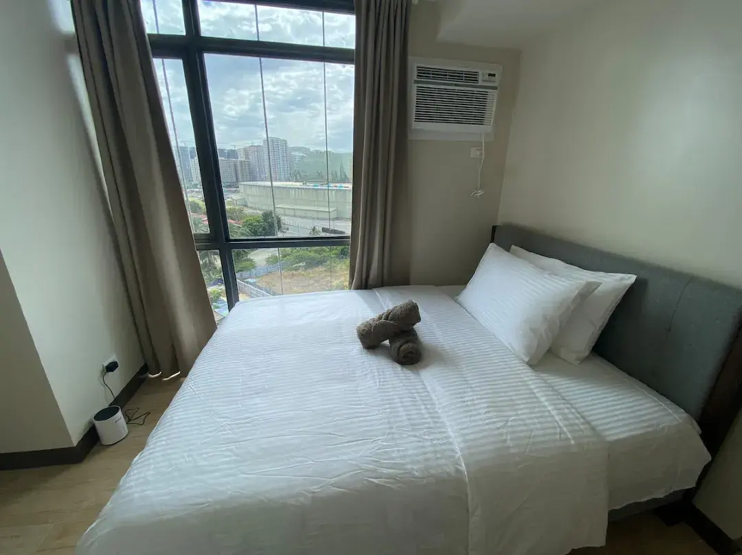 2mins To Okada Near Airport & Moa With Balcony -8e - Parañaque