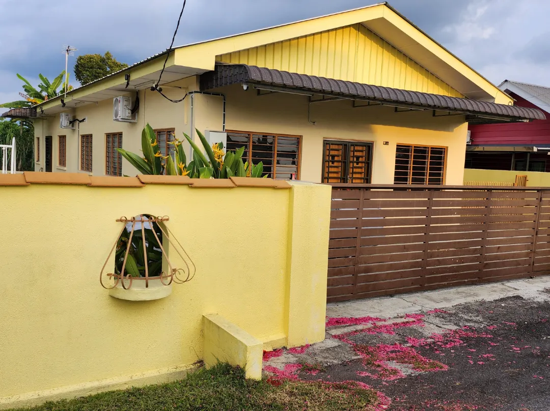 Ipoh Homestay Vacation 12 Pax 4 Bedroom For Delicious Food - Ipoh