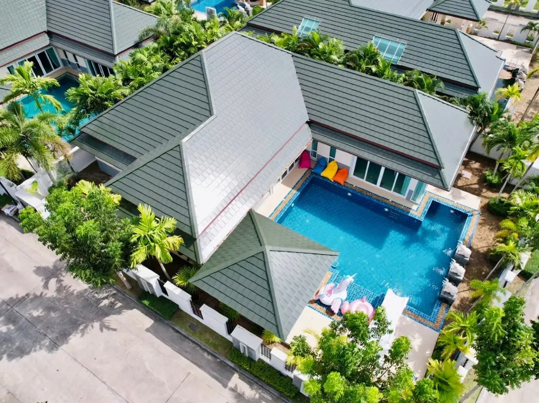 Play Around Pool Villa - Pattaya