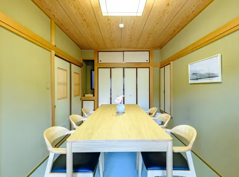 F-city Nakakasai Iii - 우라야스시