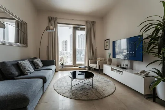Izzzi - One Bedroom Apartment, Sparkle Tower - Dubai