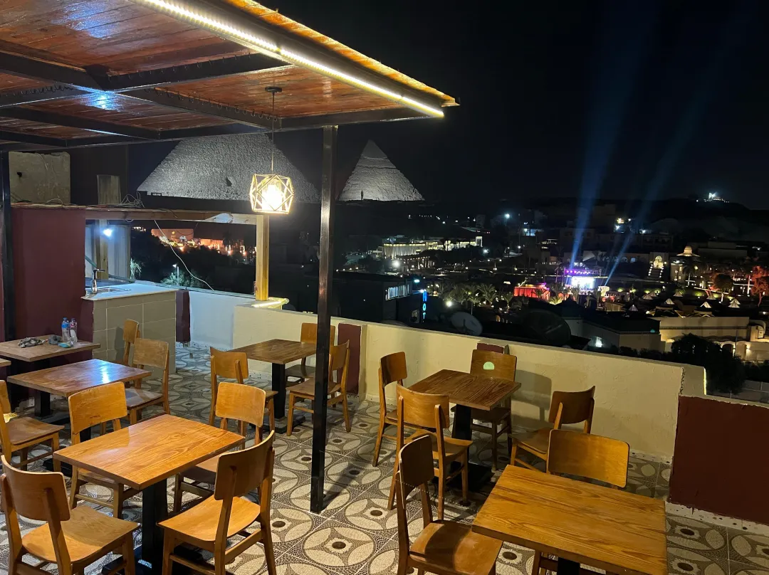 Cheristo Pyramids View Inn - Egypt
