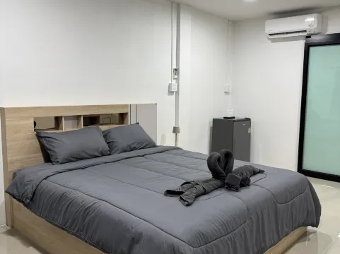 Pakkan Hotel - Kanchanaburi