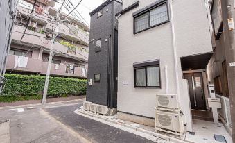 Skytree House B #Asakusa/Akihabara/Ginza Direct Access 8 mins walk from nearest station, Tokyo ...