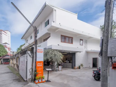 Nap & Nomad Hostel Tha Phae Gate - Chiang Mai