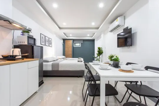 P3 Silom Large 2beds Full Kitchen Wifi 4-6pax - Yan Nawa