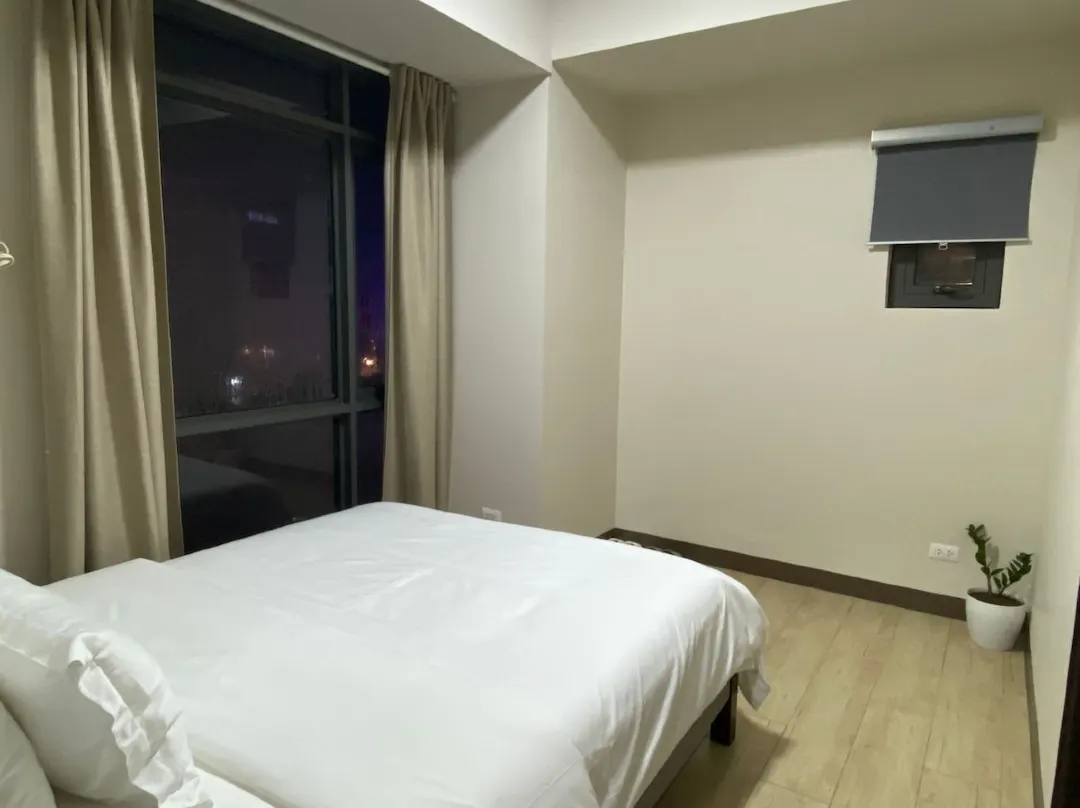 Gentry Manor 1br With Balcony Near Okada -6a - Parañaque