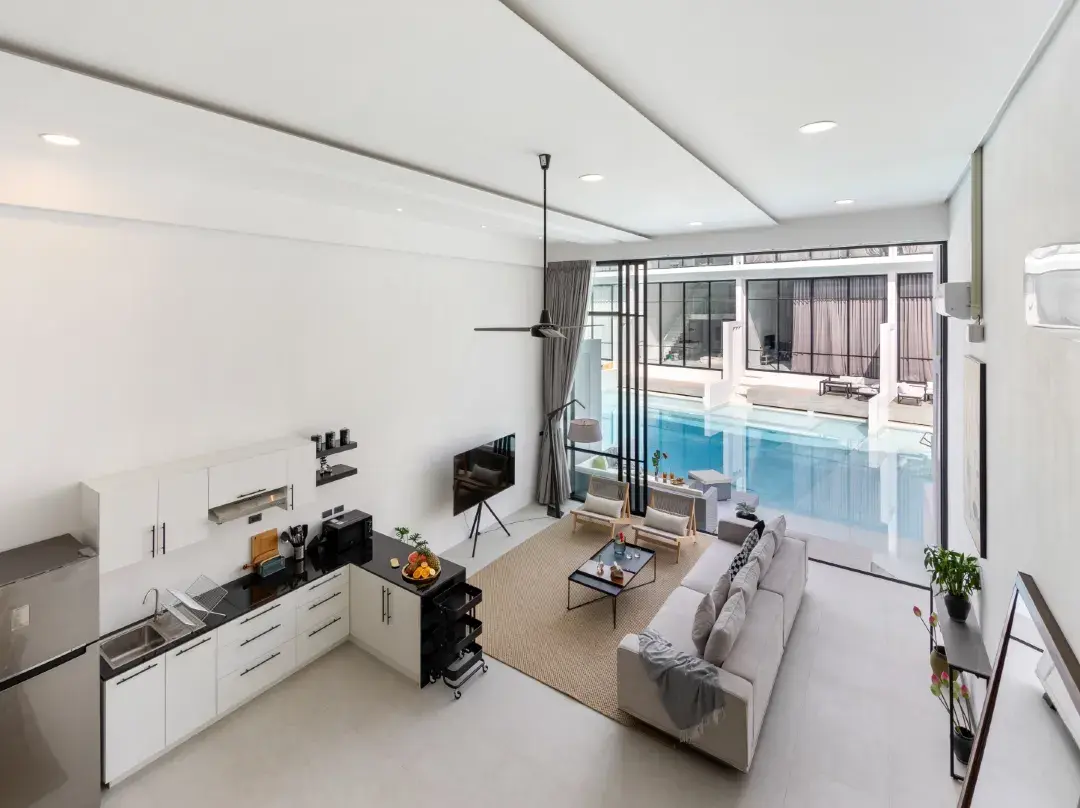 Elegant Pool Access Townhouse Near Beach - Koh Samui