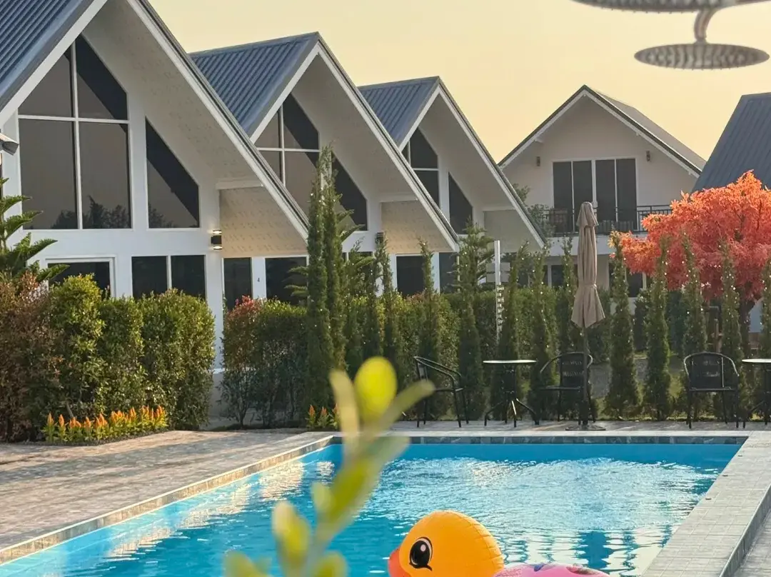 Pha Man Maple Leaf Resort - Khon San District