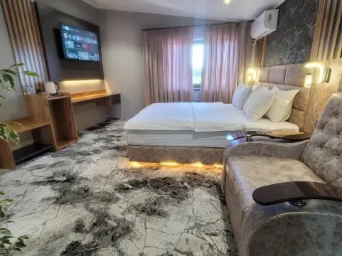 Homy House Hotel - 塔什幹