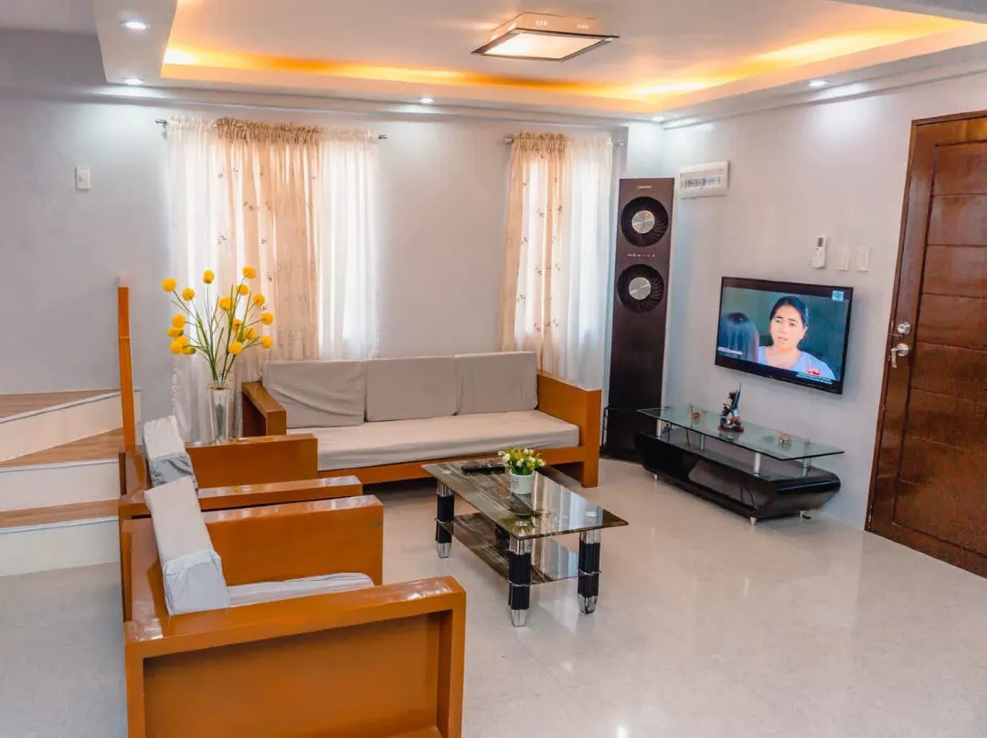 Comfort Stay Lapu-lapu | Entire 2-storey Air-conditioned Home - Lapu-Lapu City