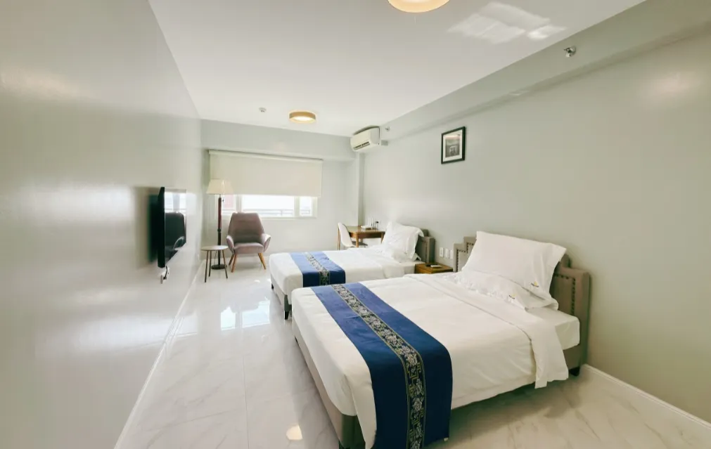 Extremeli Suites - Monarch - Parañaque