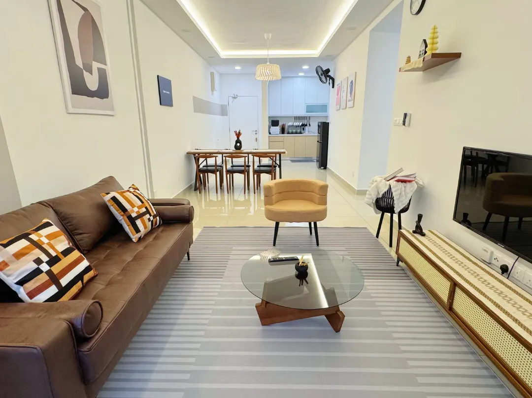 Elegant 3-bedroom Fully Air-con @ Vista Sentul - Sentul