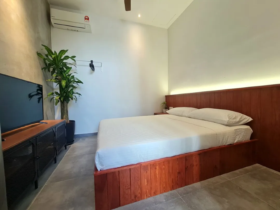 [New] Backlane Elegance 5pax Near Jonker 800m - Malacca