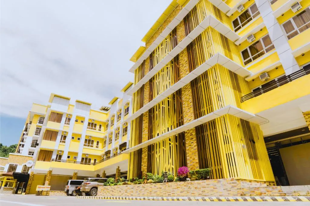 Luxebridge Hotel - Davao City