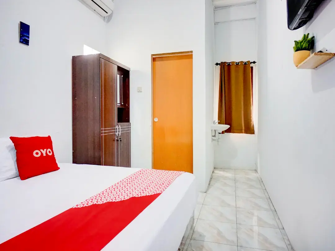Oyo 94768 Al-hamra Guest House - Medan