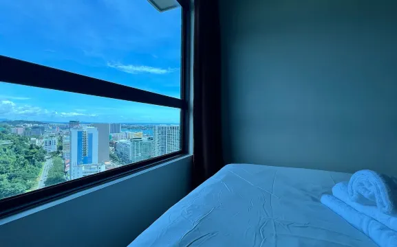 Jq Peanut & Angel Homestay 3 High Floor Cityseaview/6pax/netflix - Kota Kinabalu