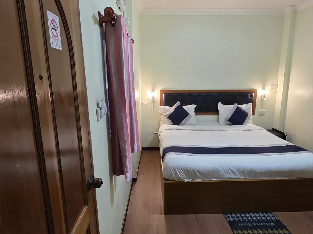 Mahi Guest House & Restaurant - Pattaya City