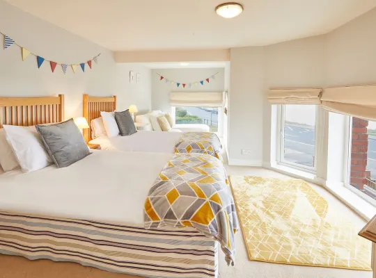 Host & Stay | Sunset View - Whitby, UK