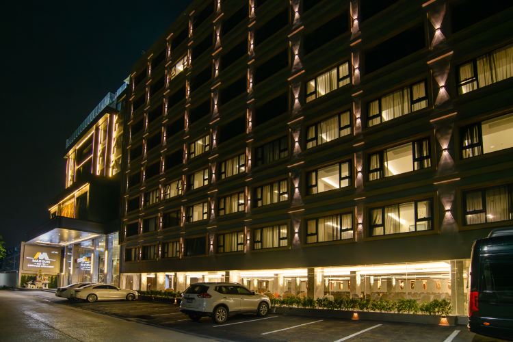 Marquise Hotel Reviews: 9 Real Ratings & Photos | Trip.com
