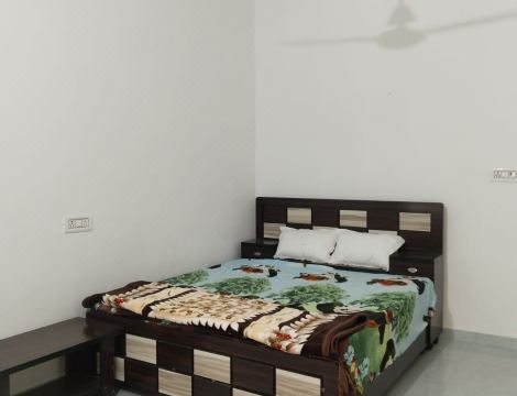 Kusum guest house, Ayodhya - Latest Prices and Deals [2025] | Trip.com