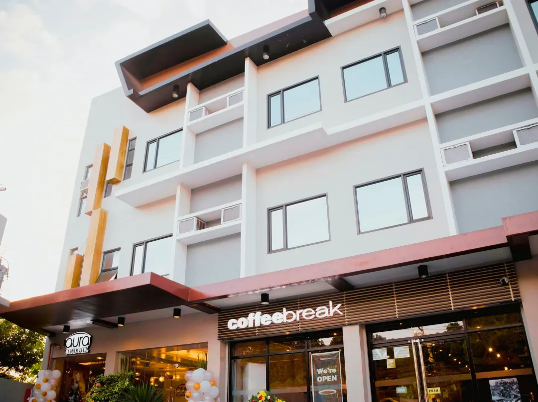 Aura Condotel - Roxas City